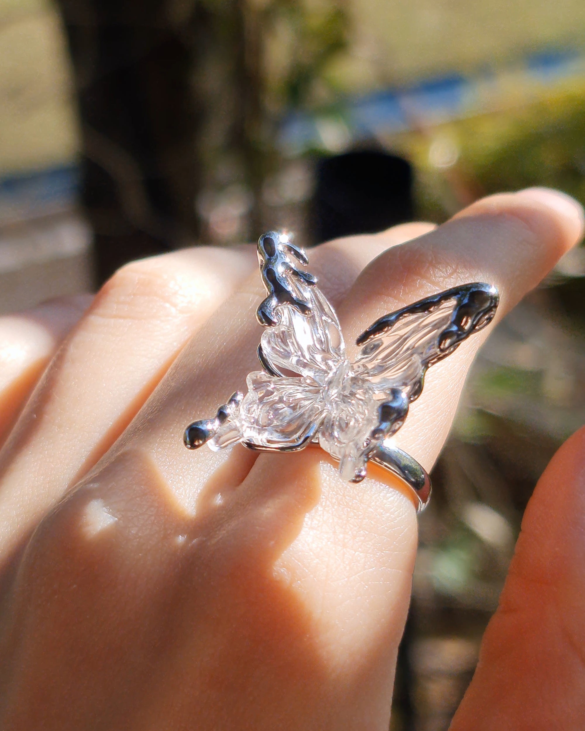 Crystal Butterfly Ring – Nikaneko