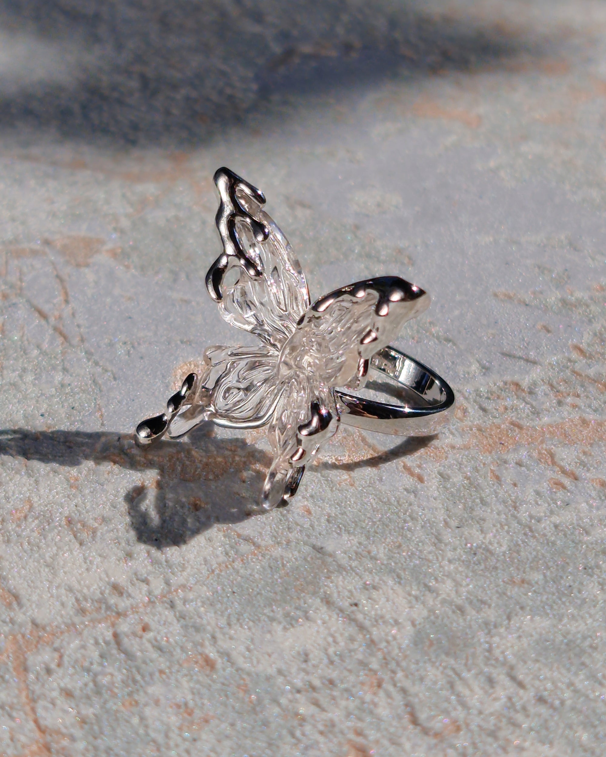 Crystal Butterfly Ring – Nikaneko