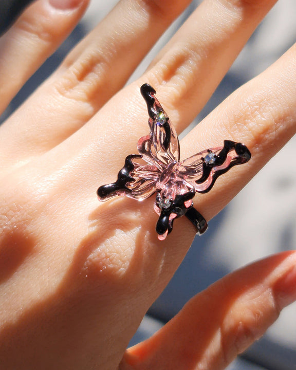 Crystal Butterfly Ring Pink – Nikaneko